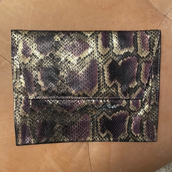 Emily Cho | Bags | Emily Cho Snakeskin Clutch | Poshmark